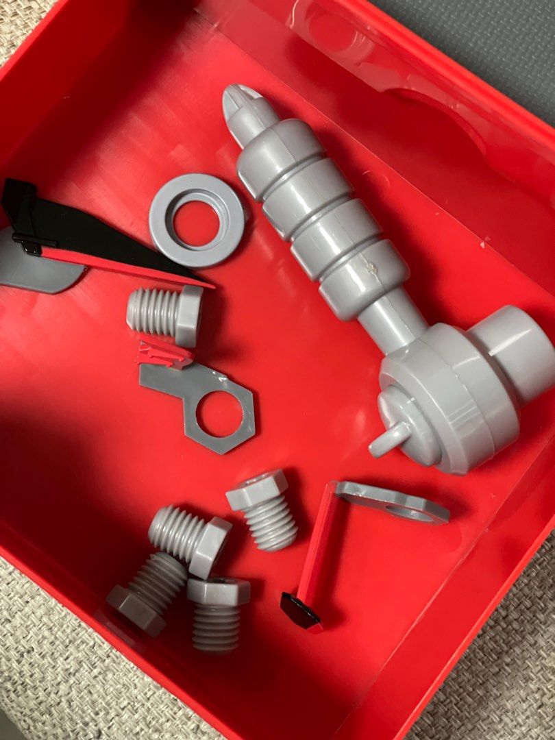 Disney Pixar Cars Mechanic Play Set Lightning McQueen Toolbox, Hobbies ...