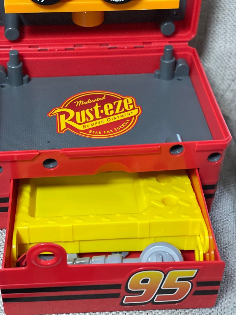 Disney Pixar Cars Mechanic Play Set Lightning McQueen Toolbox, Hobbies ...