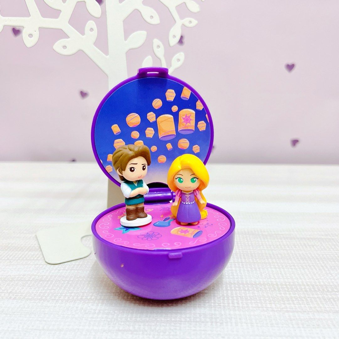Disney Princess Capsule Rapunzel & Flynn Rider Figures House Box ...
