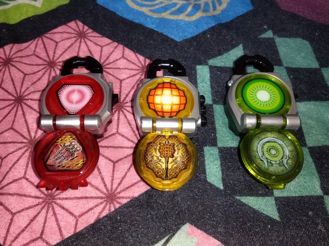 DX Lockseed Kamen Rider Gaim, Hobbies & Toys, Toys & Games on Carousell