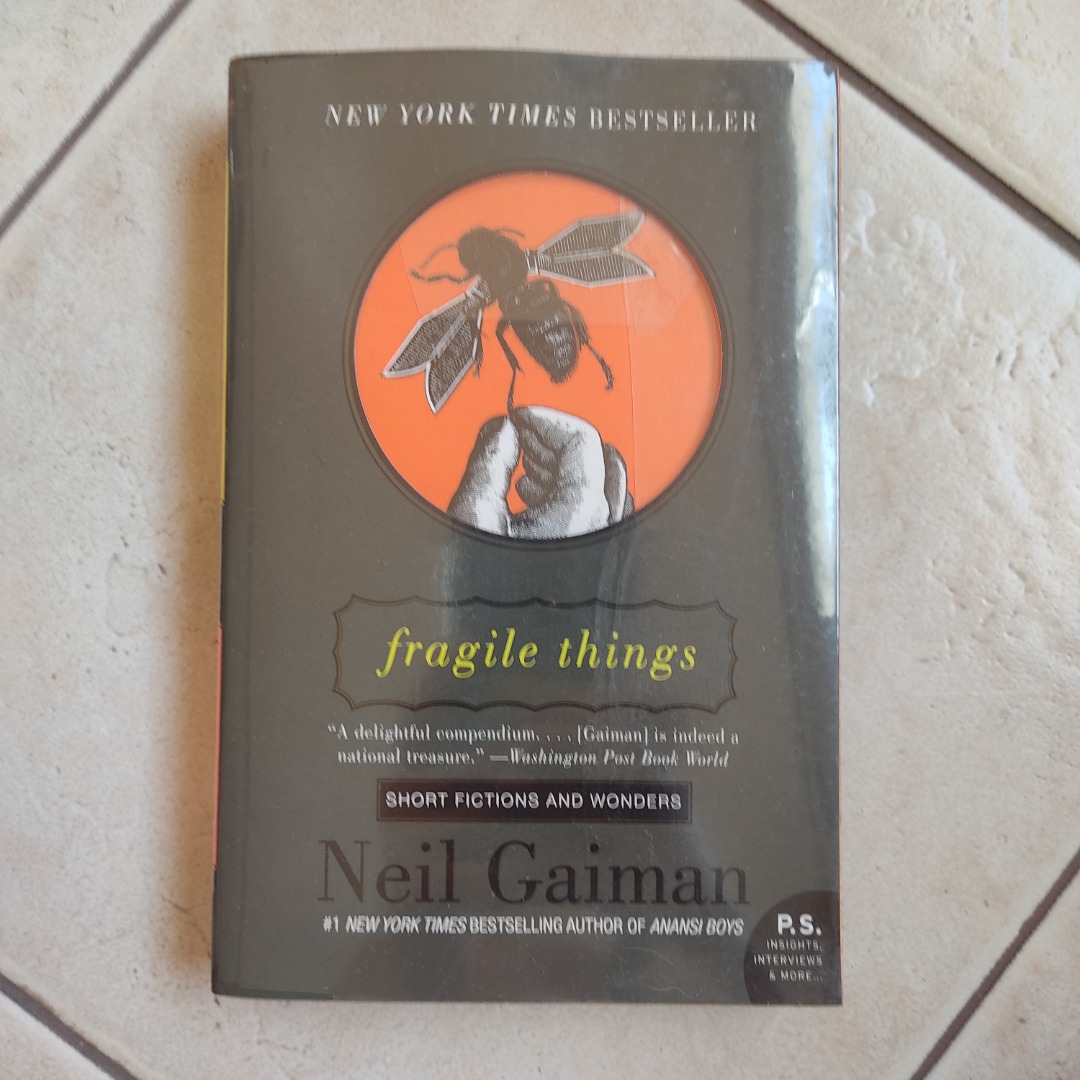 Fragile Things by Neil Gaiman, Hobbies & Toys, Books & Magazines ...