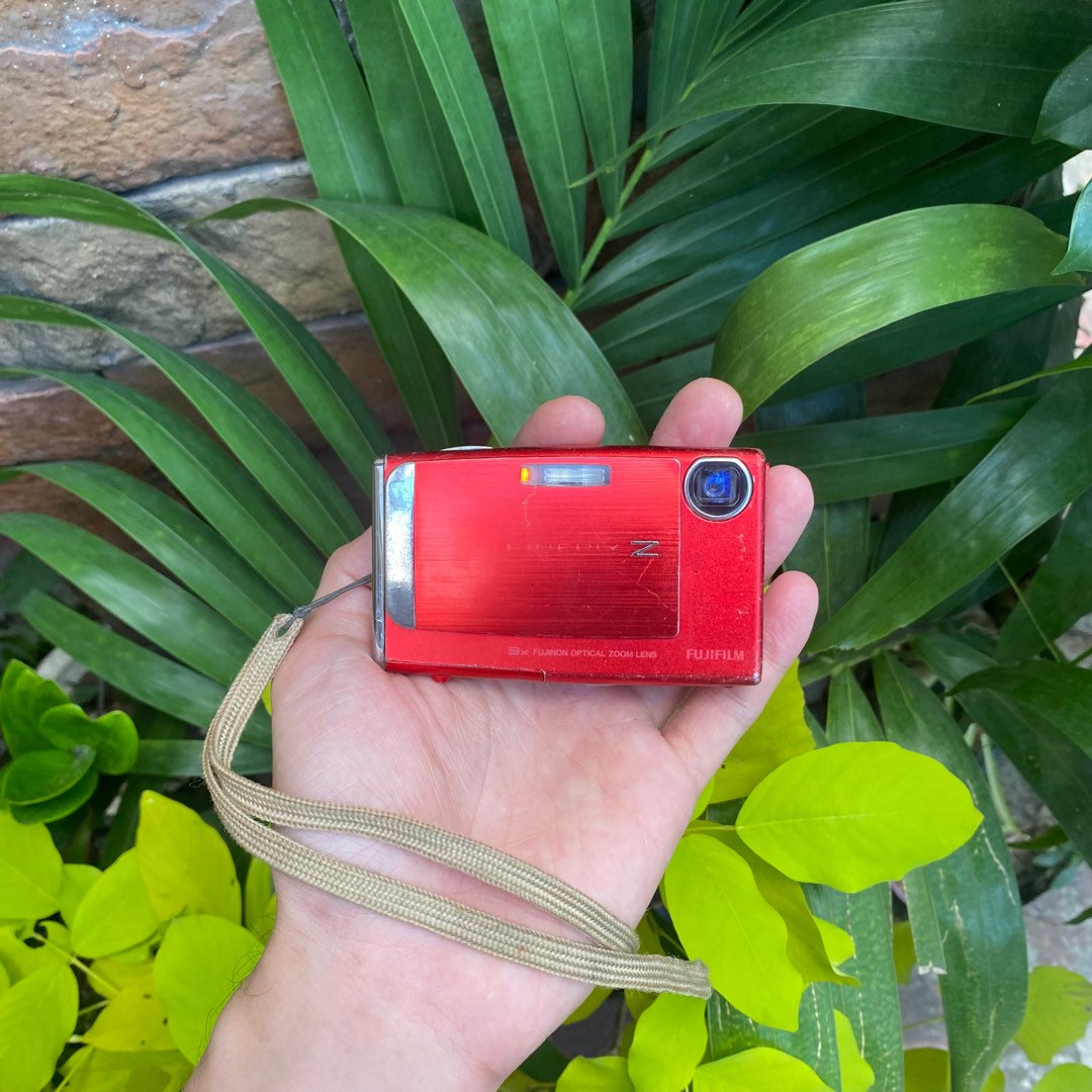 Fujifilm Z10FD Rare Digicam, Photography, Cameras on Carousell