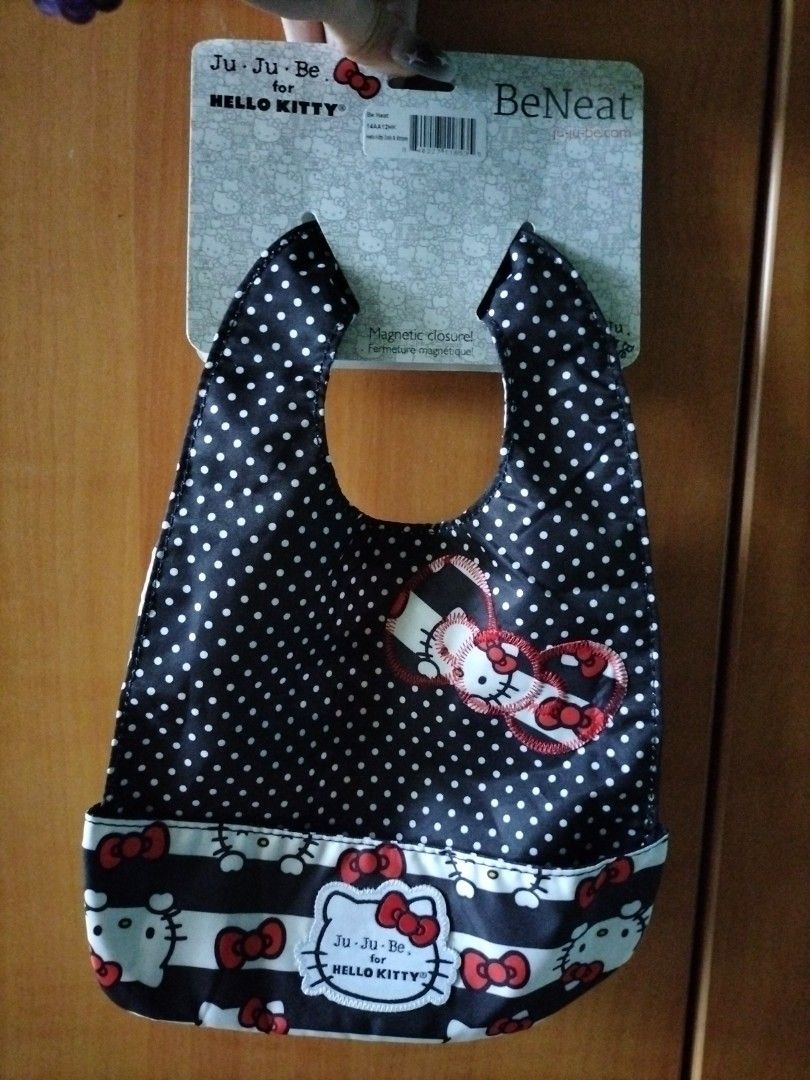hello kitty Baby bib, Babies & Kids, Nursing & Feeding, Weaning ...