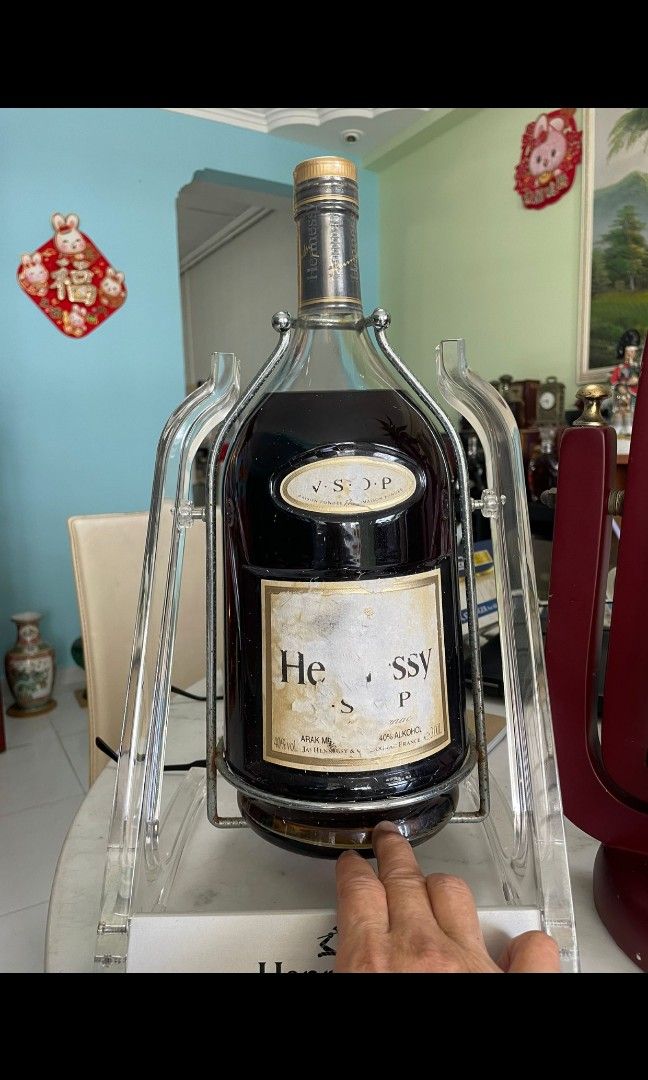 Hennessy VSOP 3 LITER, Food & Drinks, Alcoholic Beverages on Carousell