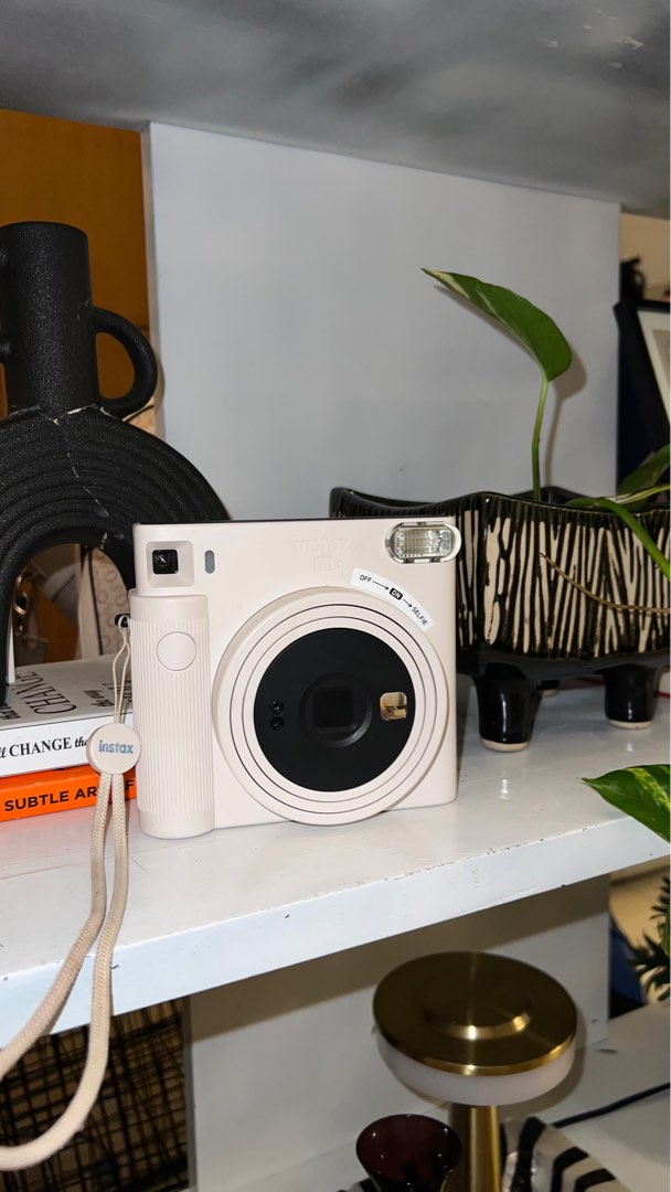 [NEGOTIABLE] Instax SQUARE SQ1 Instant Camera- Chalk White, Photography ...