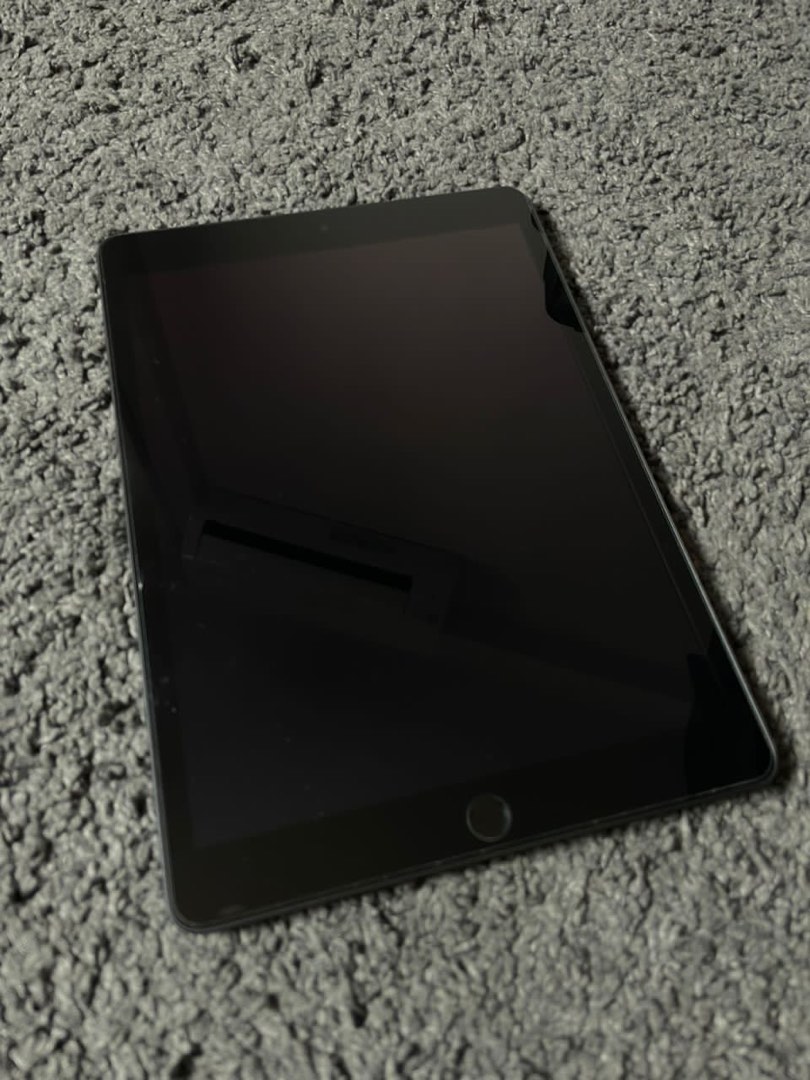 Ipad Gen 9 (2021) Grey 16 GB, Mobile Phones & Gadgets, Tablets, iPad on ...