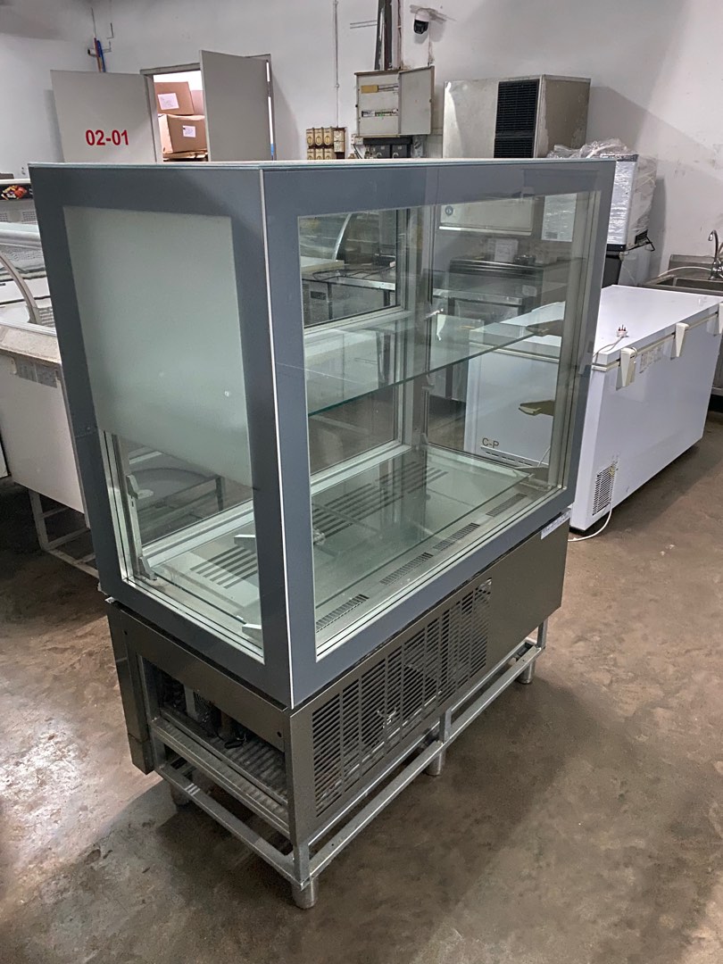 Italy made cake display chiller. Display fridge. Free deliver and 3 ...