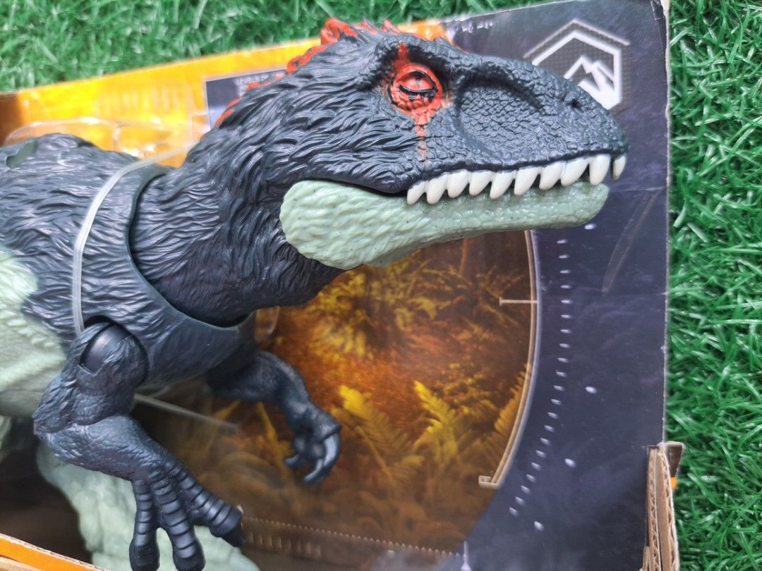 Jurassic World Dino Trackers Dinosaur Wild Roar Eocarcharia, Hobbies ...