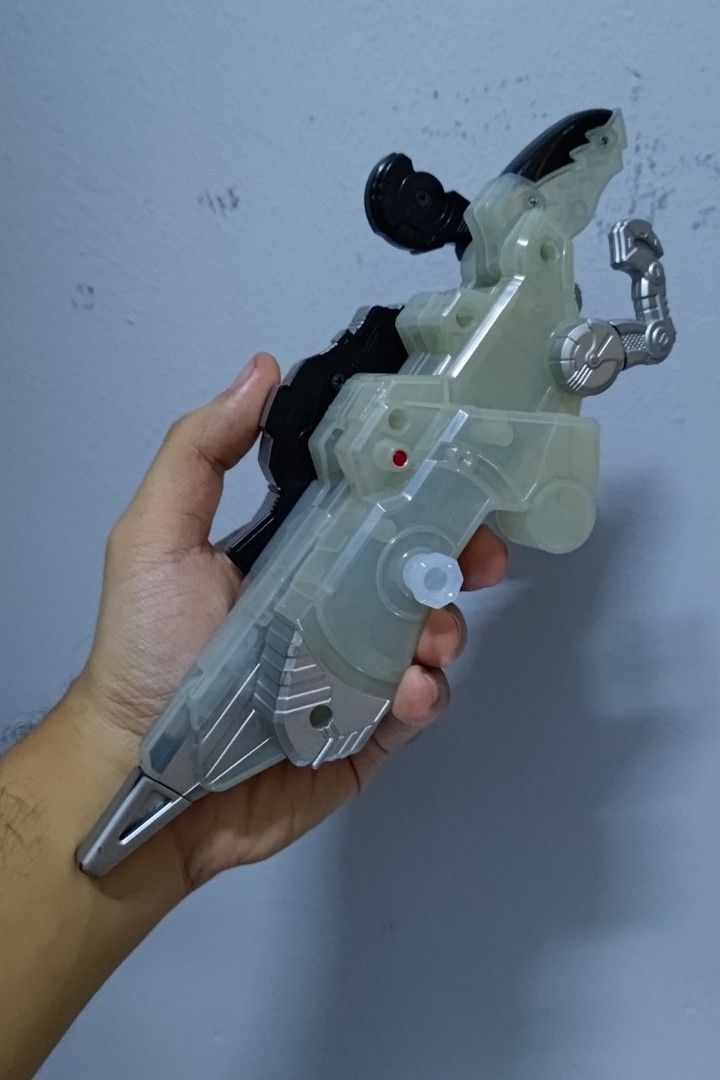 Kamen Rider W Gaia Memory DX Fang + Cyclone + Metal, Hobbies & Toys ...