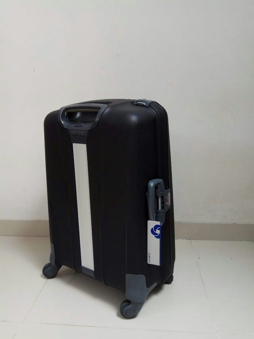 Koper samsonite original, Fesyen Pria, Tas & Dompet , Lainnya di Carousell