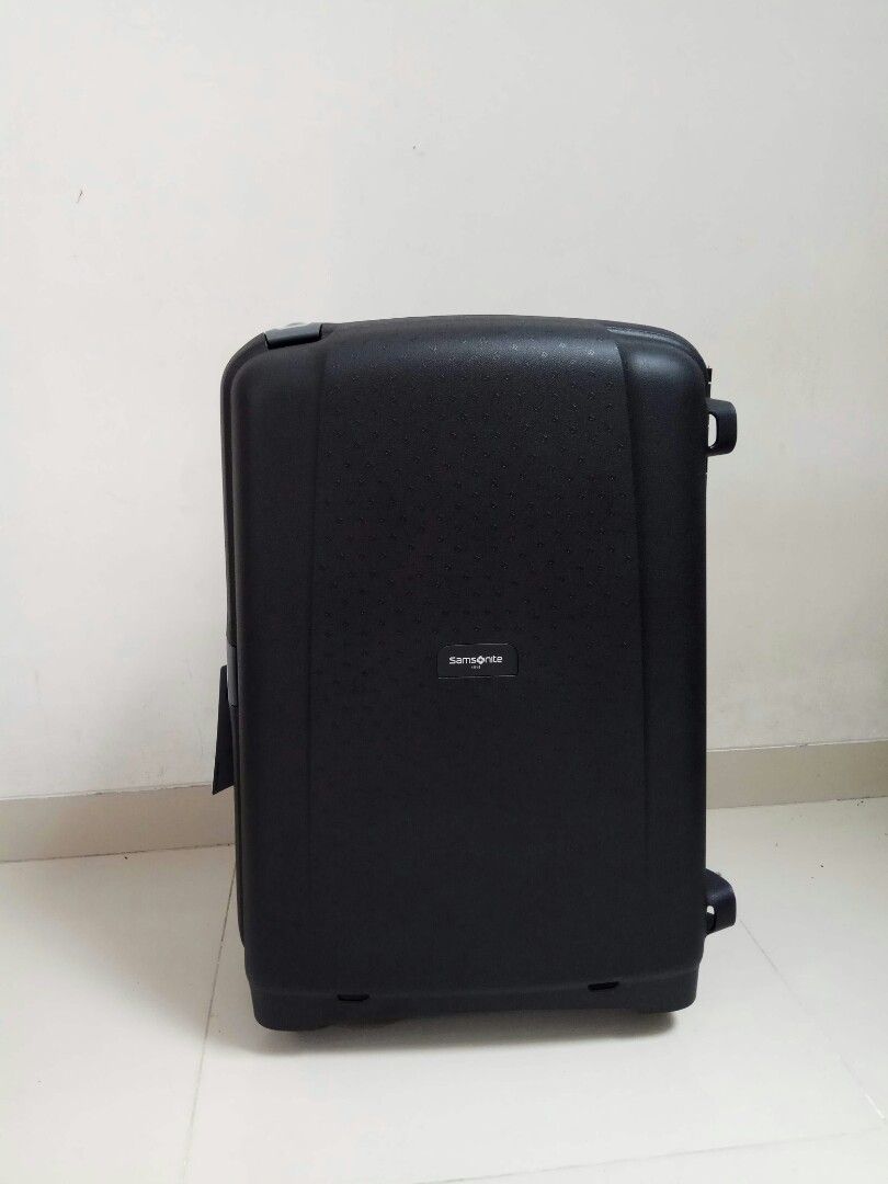 Koper samsonite original, Fesyen Pria, Tas & Dompet , Lainnya di Carousell