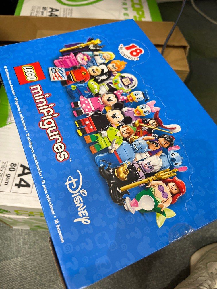 Lego 71012 Disney minifigures series 1 原箱 60包, 興趣及遊戲, 玩具 & 遊戲類 - Carousell