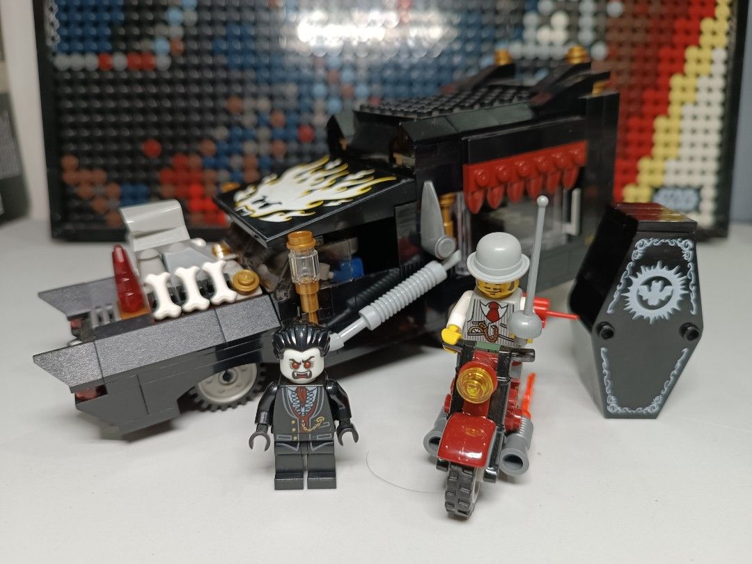 Lego Monster Fighters 9464 Vampyre Hearse, Hobbies & Toys, Toys & Games ...