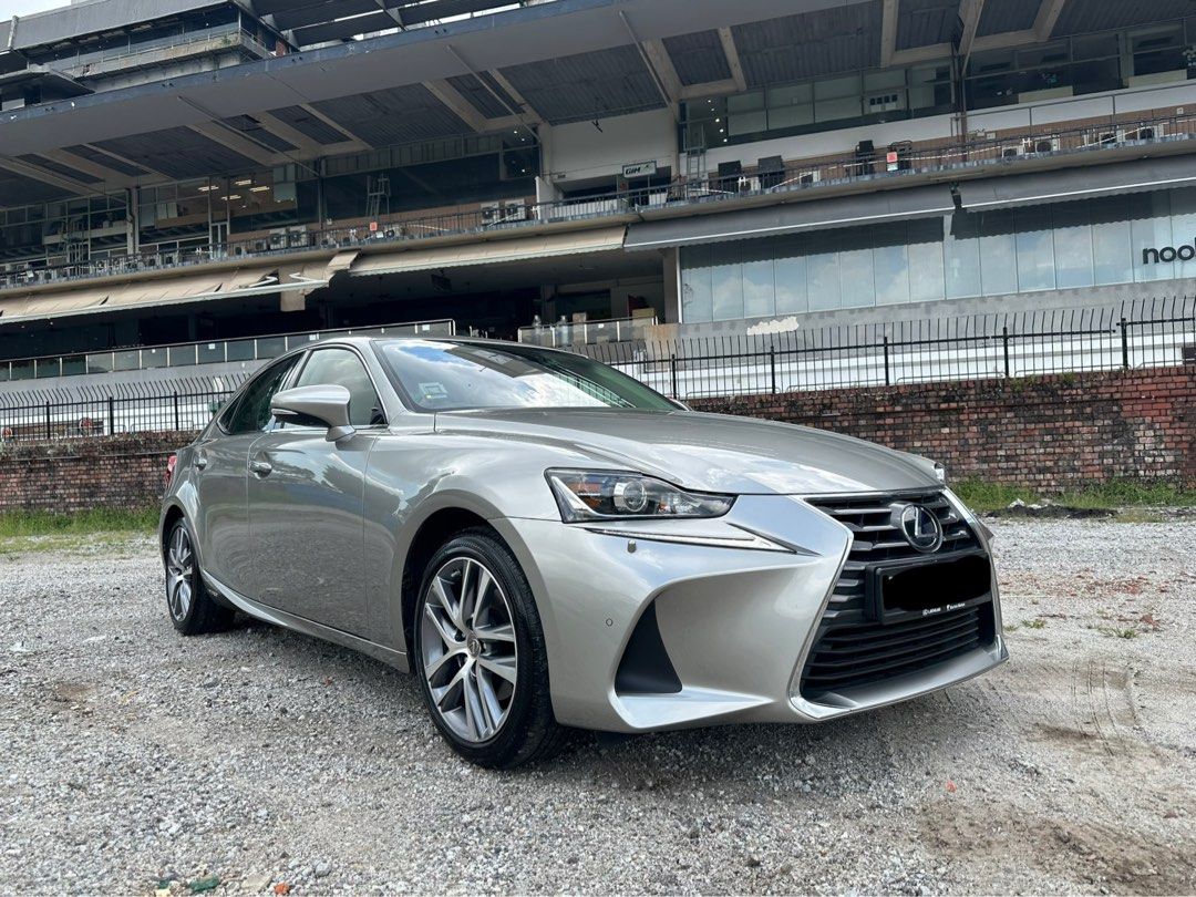 Lexus IS300h Hybrid 2.5 Executive (A), Cars, Used Cars on Carousell