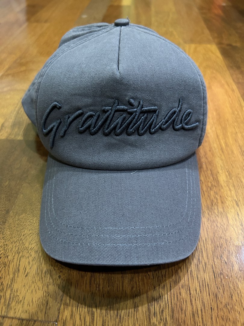 Lorna Jane Cap, Men's Fashion, Watches & Accessories, Cap & Hats on ...