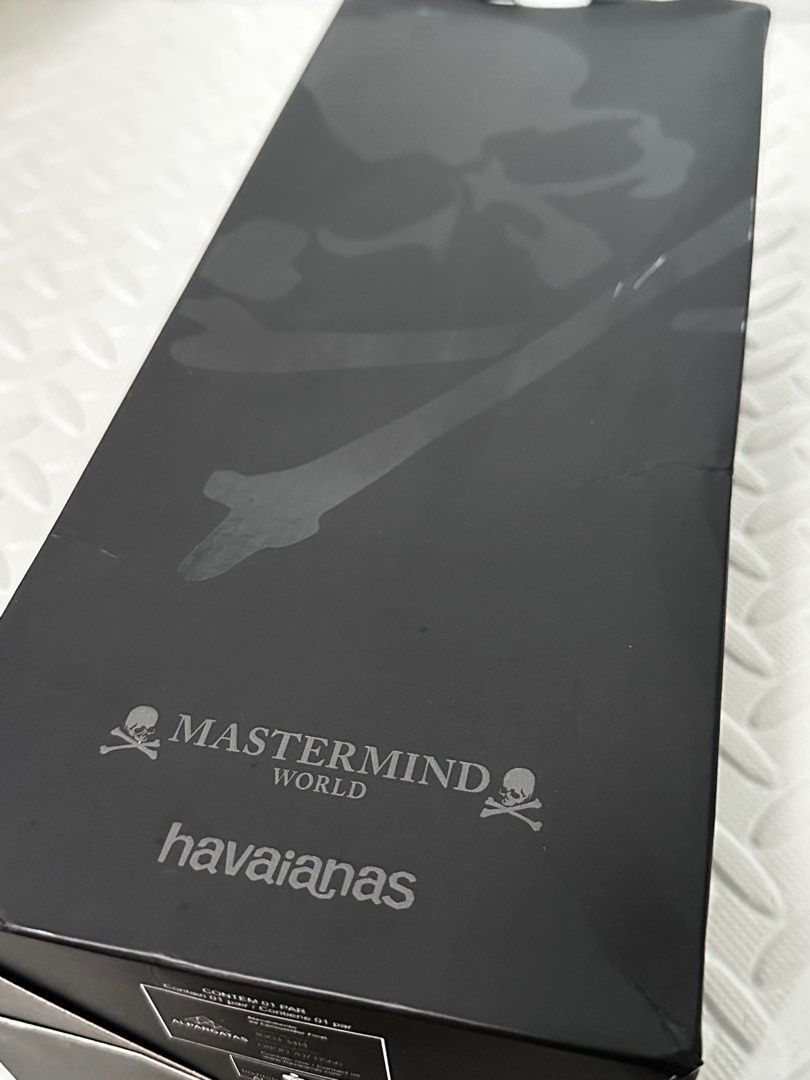 Mastermind Japan x Havaianas Slides, Men's Fashion, Footwear, Flipflops ...