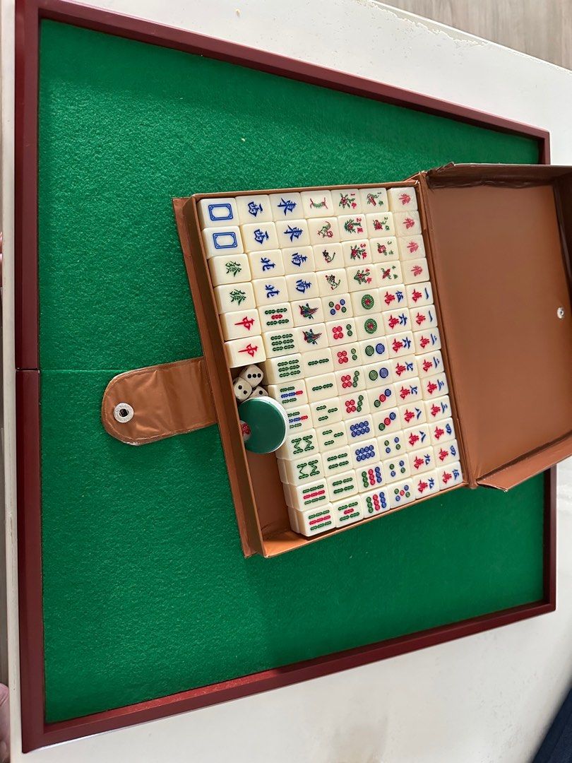 Mini Mahjong Set, Hobbies & Toys, Toys & Games on Carousell