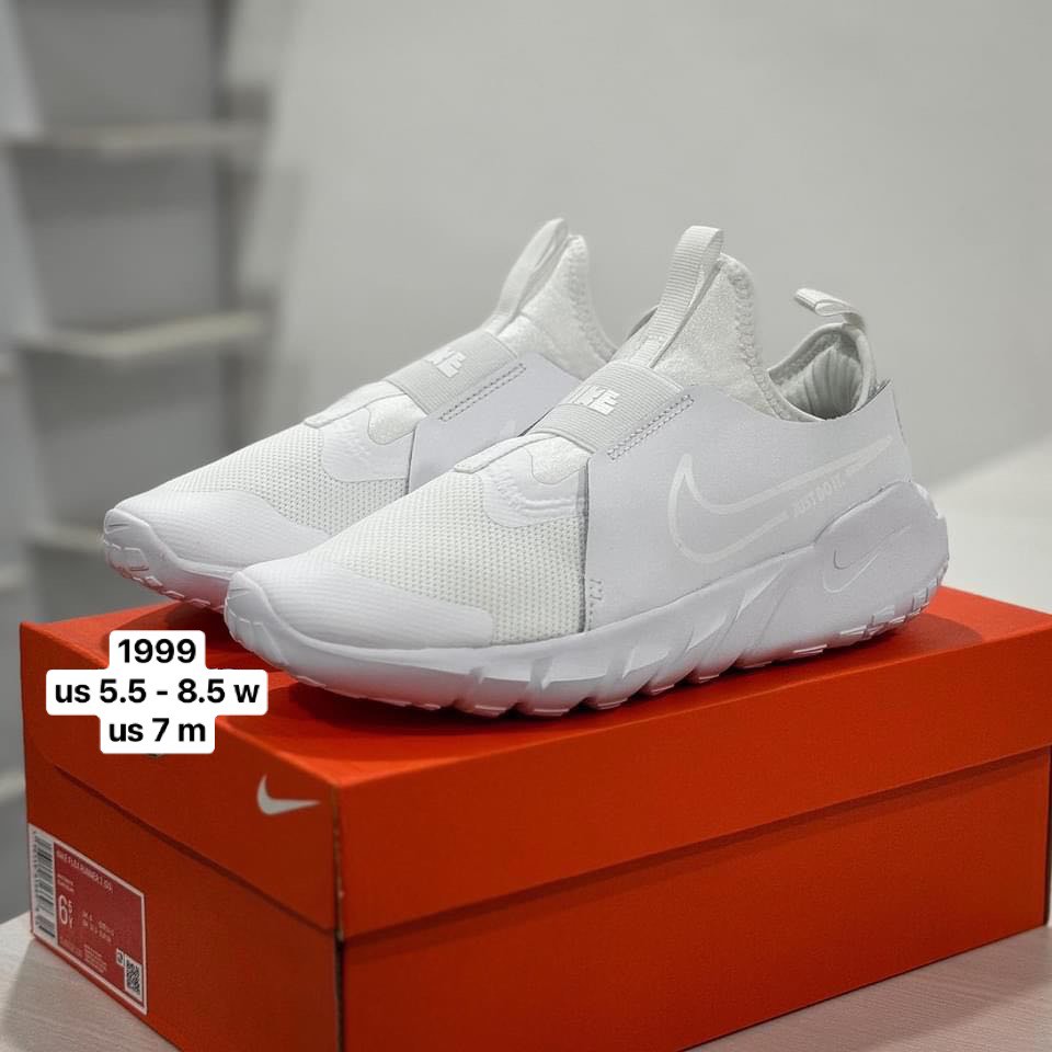 Nike Flex Runner 2 White GS, Women's Fashion, Footwear, Sneakers on ...