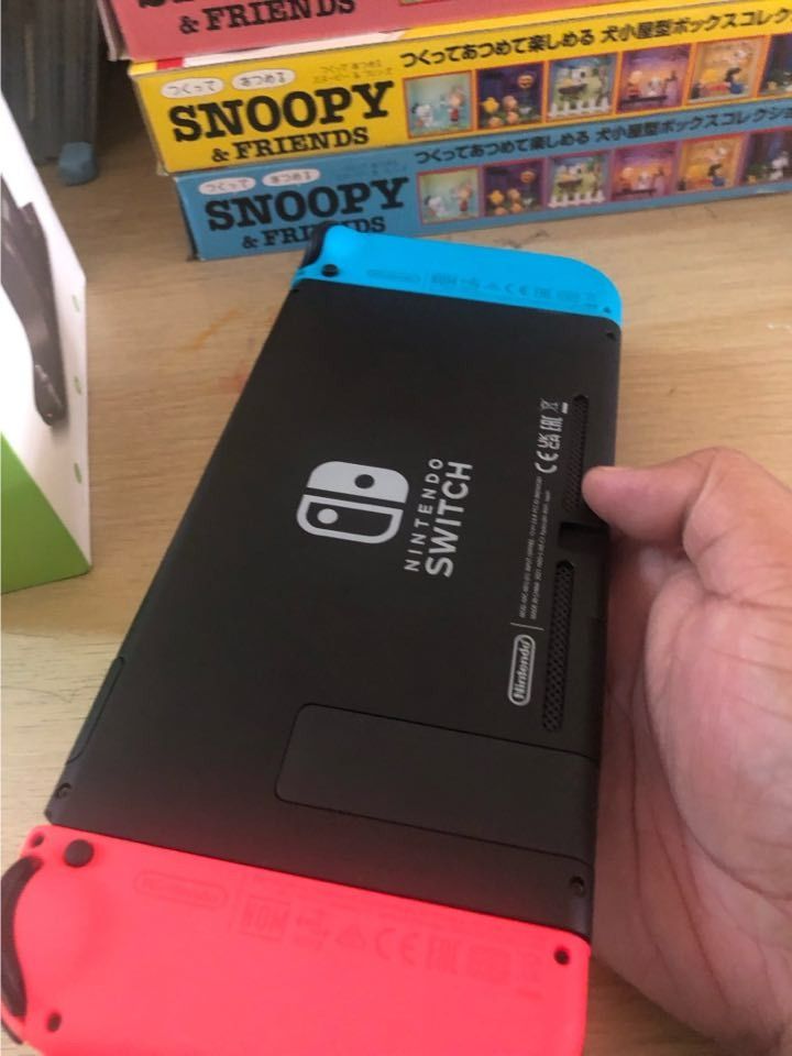 Nitendo switch V2 Secondhand/gaming/console, Video Gaming, Video Game ...