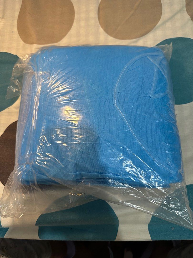 Orex isolation gown, cap and shoe cover. 40gsm., Everything Else ...