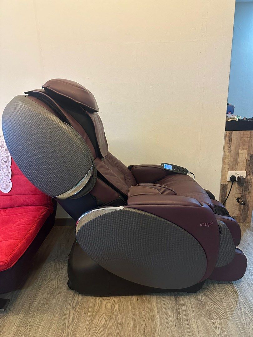 Osim Massage Chair uMagic, Health & Nutrition, Massage Devices on Carousell