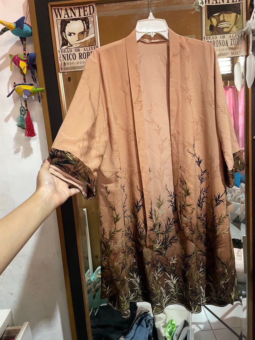Outer panjang, Fesyen Wanita, Pakaian Wanita, Baju Luaran di Carousell