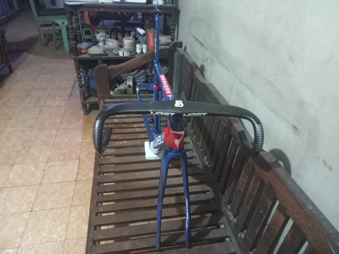 Pinarello Dogma F team Ineos Grenadier frame set, Sports Equipment ...