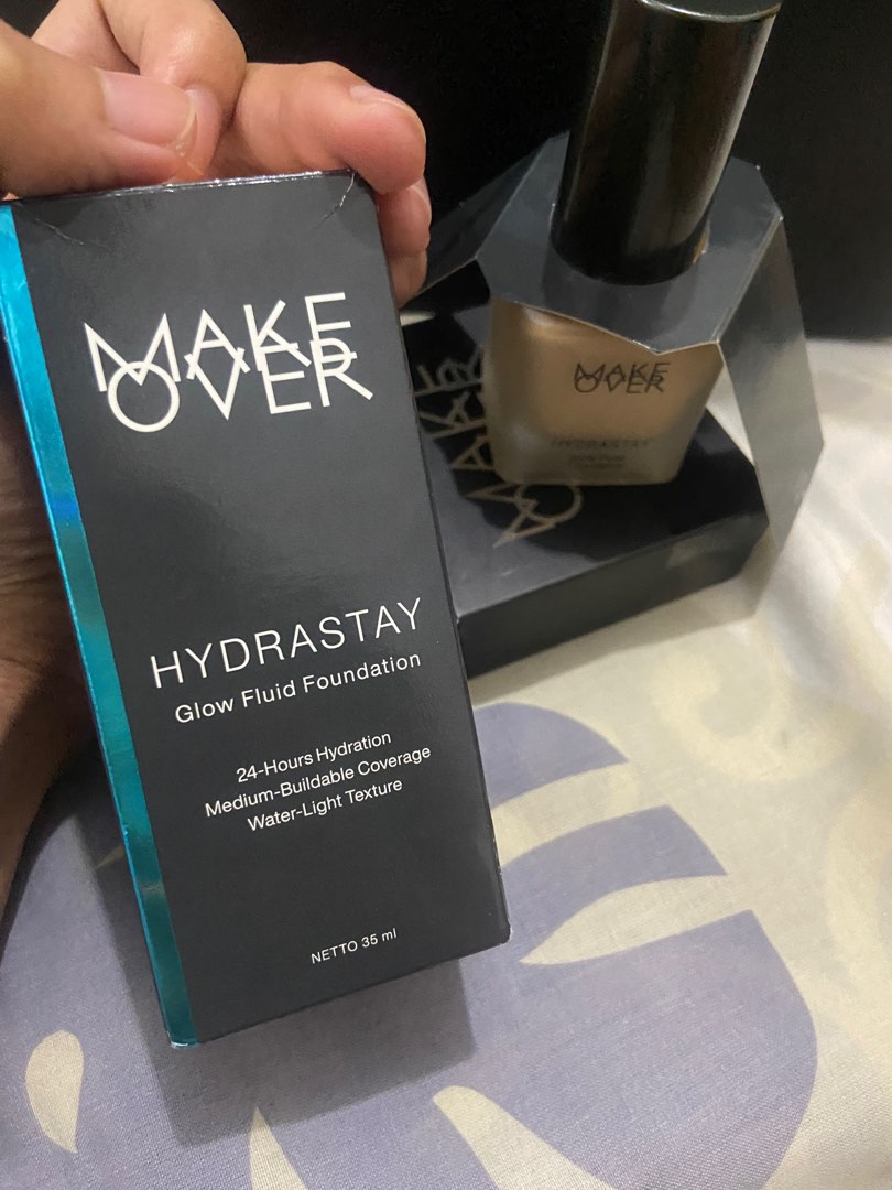 Preloved Make Over Hydrastay Glow Fluid Foundation - W22 Warm Ivory, Kesehatan & Kecantikan ...