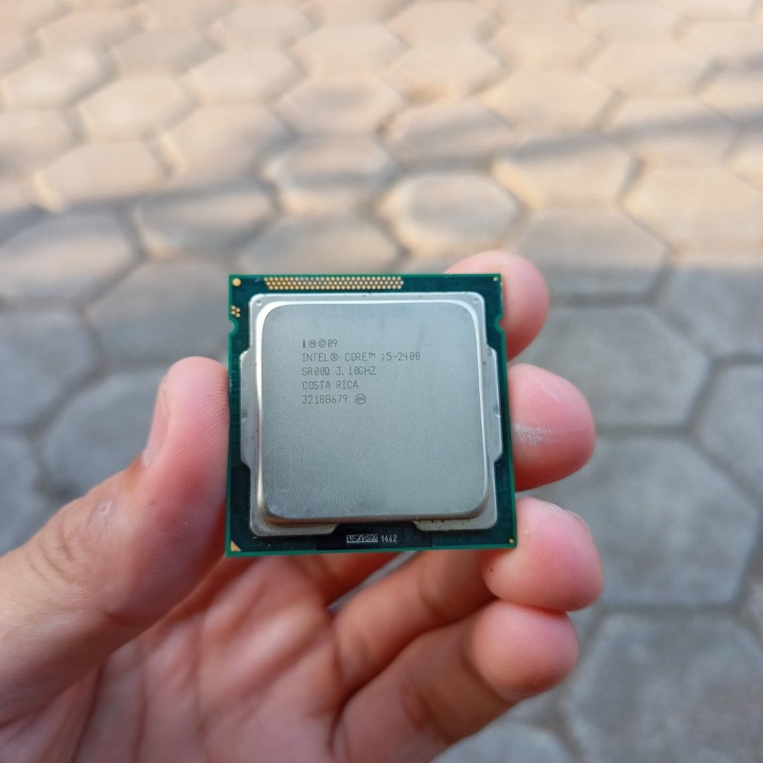 Prosesor Intel I5 2400 socket LGA 1155, Elektronik, Komputer, Desktop ...