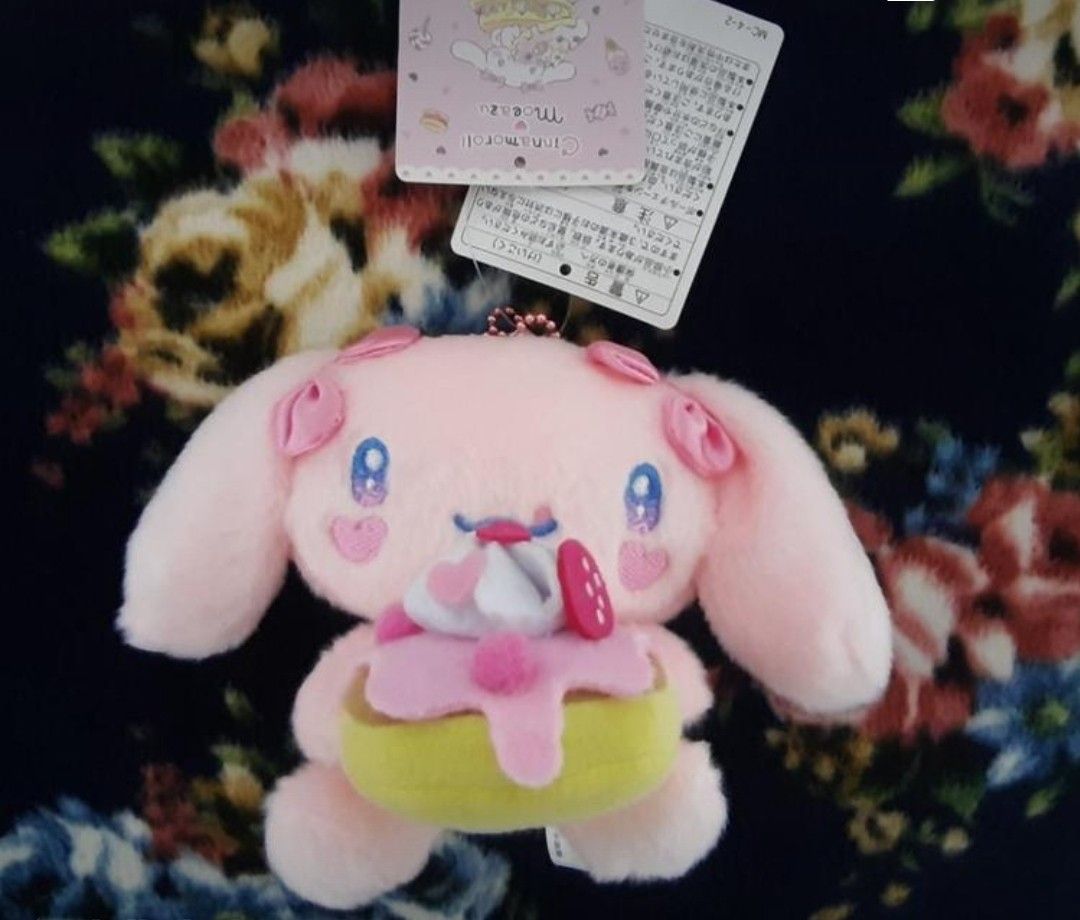 Rare Cinnamoroll Moeazu Collaboration charm, Hobbies & Toys, Toys ...