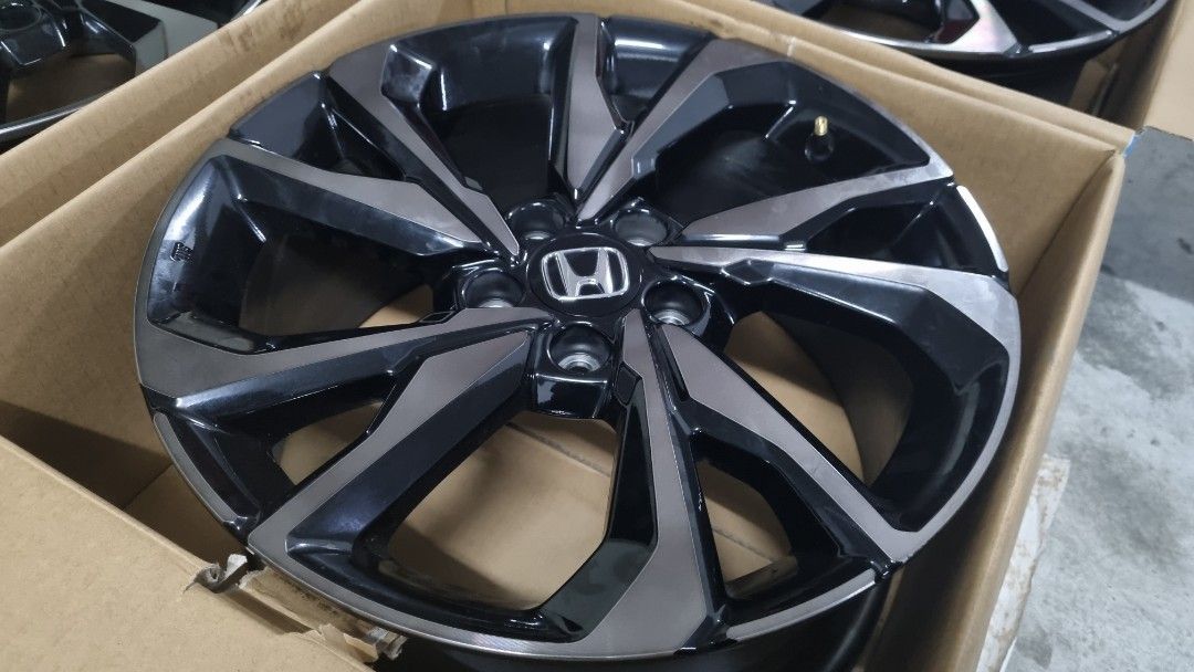 Rims: Original Honda Civic FC ztC-P Rims, Auto Accessories on Carousell