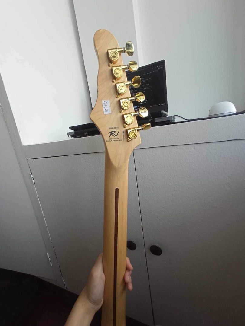 (RUSH!!) RJ Broadcaster deluxe, Hobbies & Toys, Music & Media, Musical ...