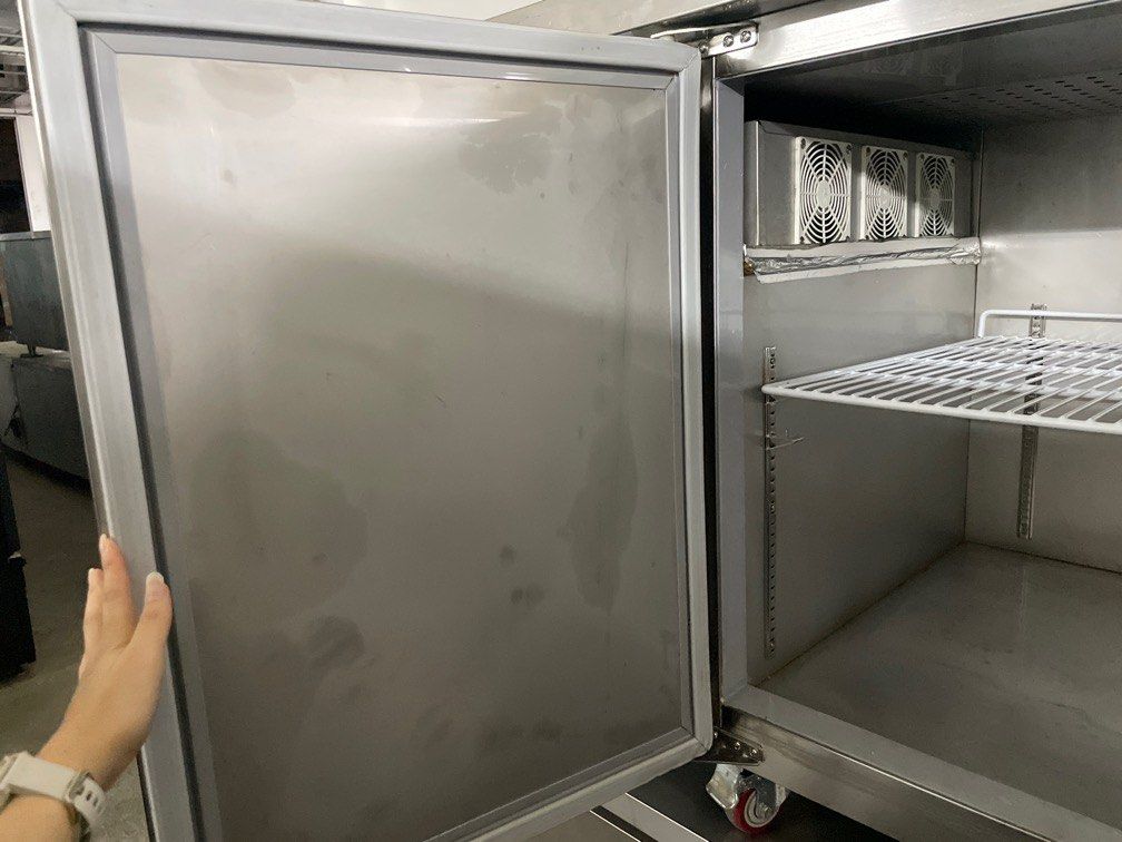 Salad top 2 door counter chiller / topping counter chiller / display ...