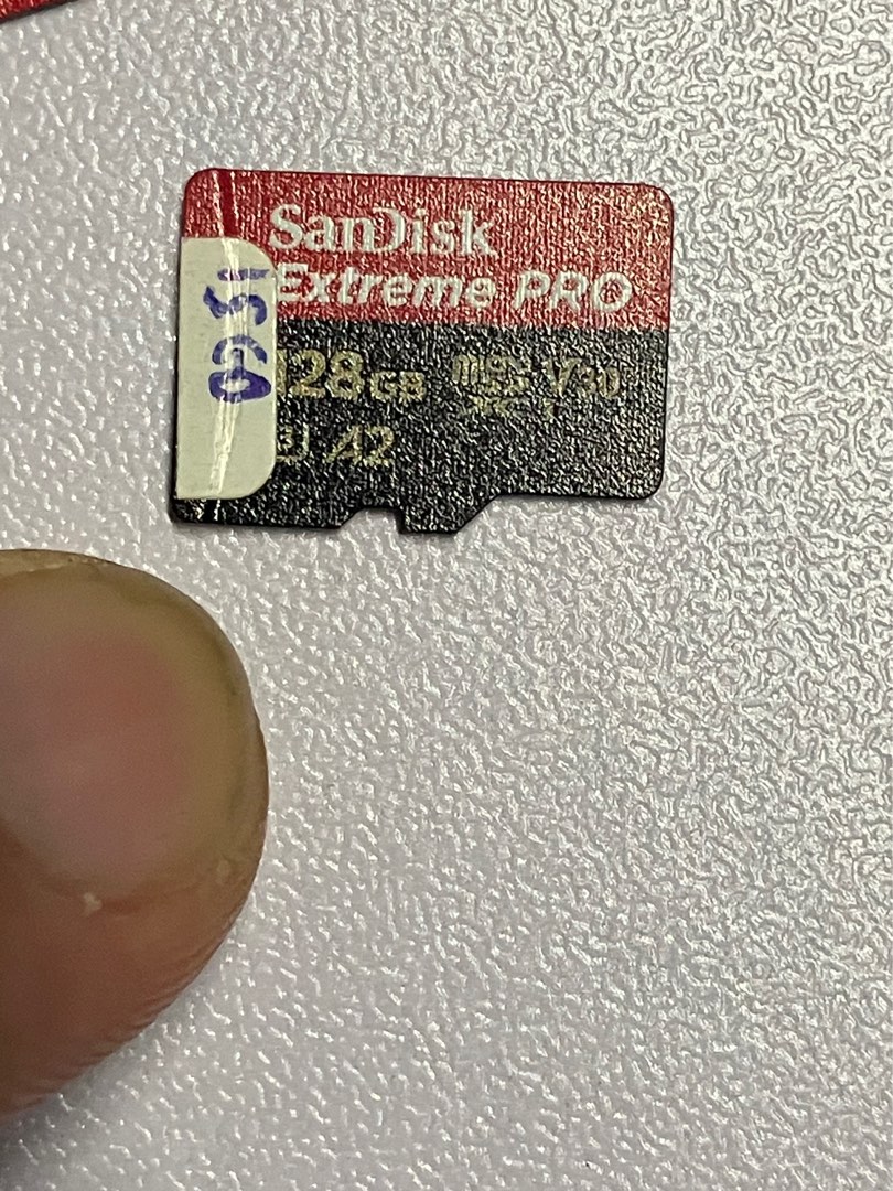 SanDisk Extreme Pro MicroSD 128gb include USB thumb drive reader ...