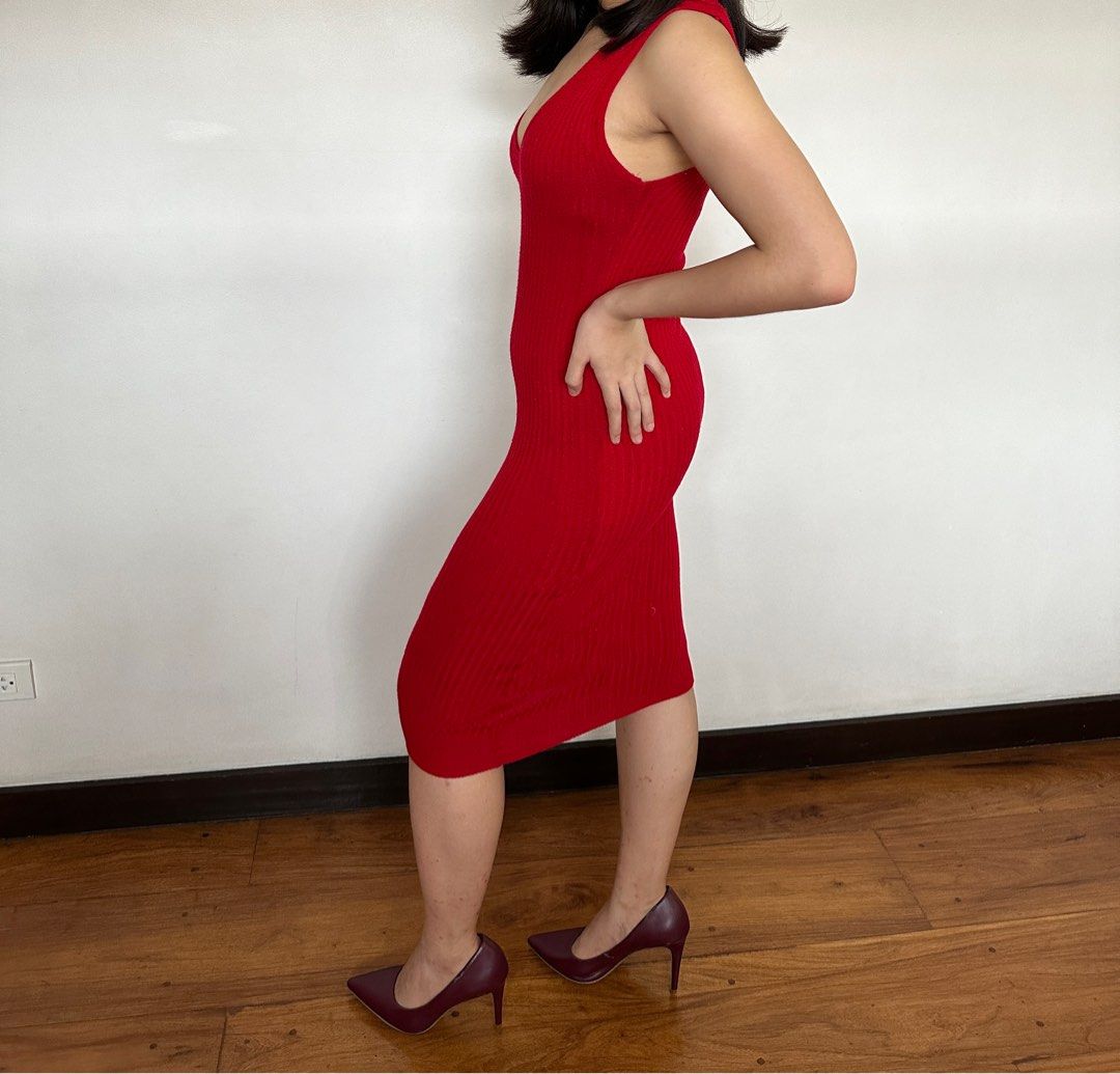 SEXY RED BODY HUGGING DRESS, Women's Fashion, Dresses & Sets, Dresses ...
