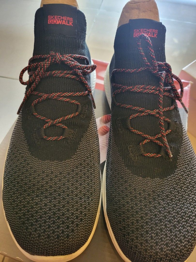 Snickers, Men's Fashion, Footwear, Sneakers on Carousell