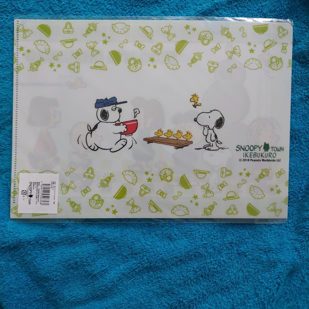 Snoopy A4 folder Ikebukuro version, 興趣及遊戲, 手作＆自家設計, 文具 - Carousell
