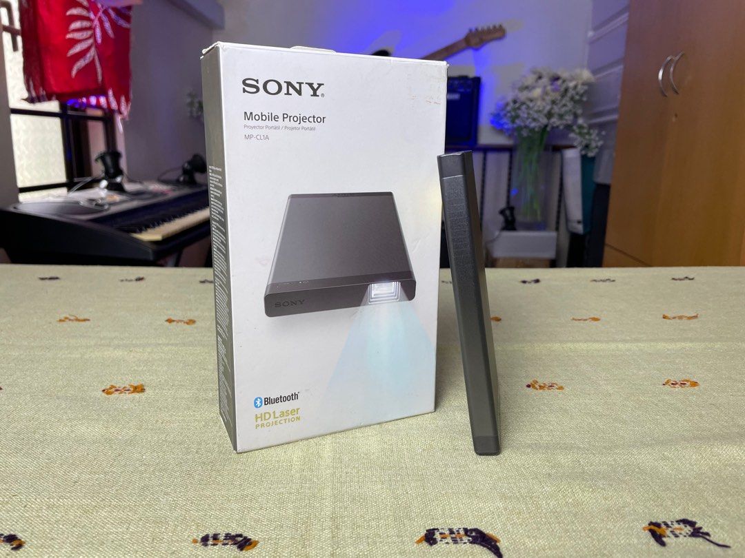 Sony mobile projector MP-CL1A, TV & Home Appliances, TV & Entertainment ...