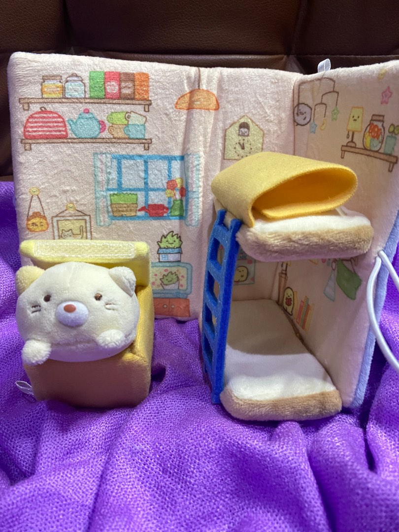 Sumikko Gurashi Neko House Book Cover, Hobbies & Toys, Toys & Games on ...