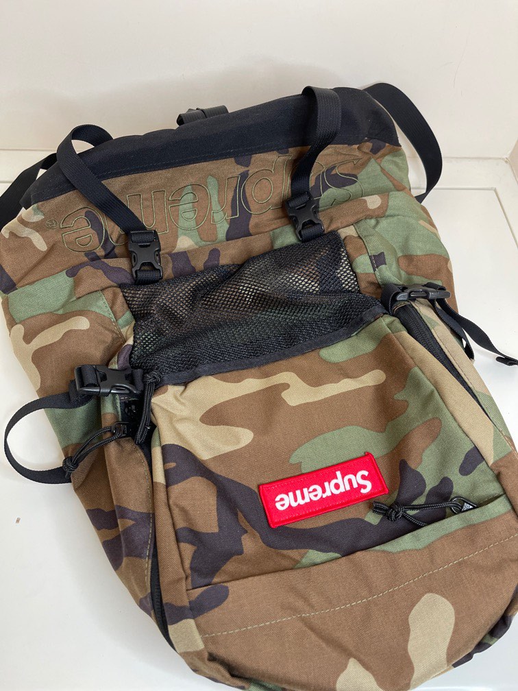 Supreme Camo backpack, 名牌, 手袋及銀包 - Carousell