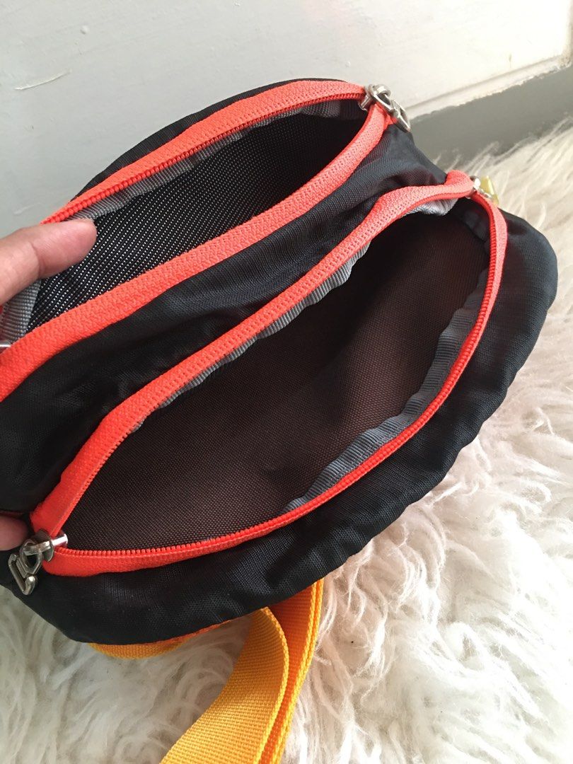 Tas wb buat naik sepeda mulus, Fesyen Pria, Tas & Dompet , Lainnya di ...