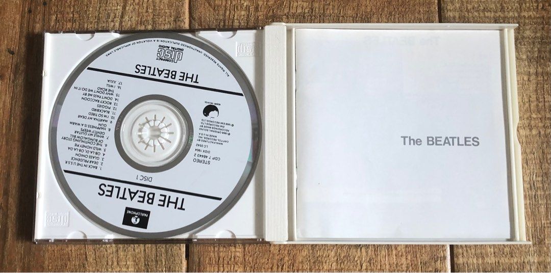 The Beatles - White Album Cd Thick Case, Hobbies & Toys, Music & Media ...