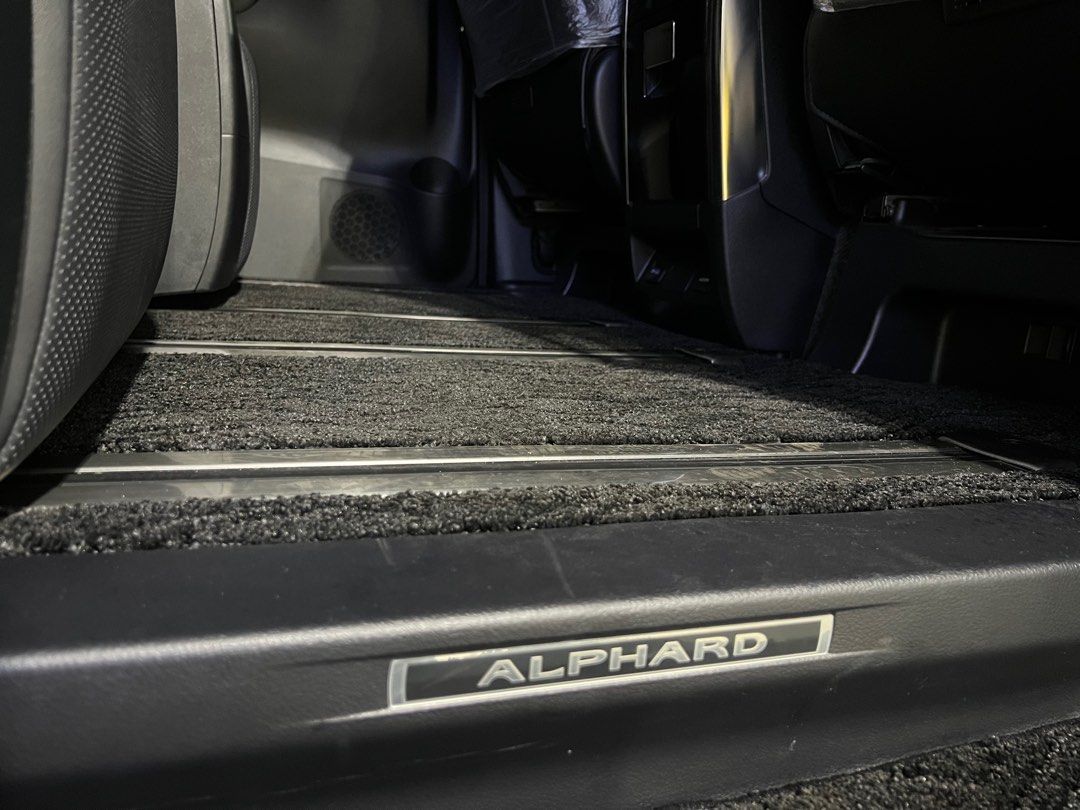 Toyota Alphard Petrol full body kit , Cars, Car Rental on Carousell