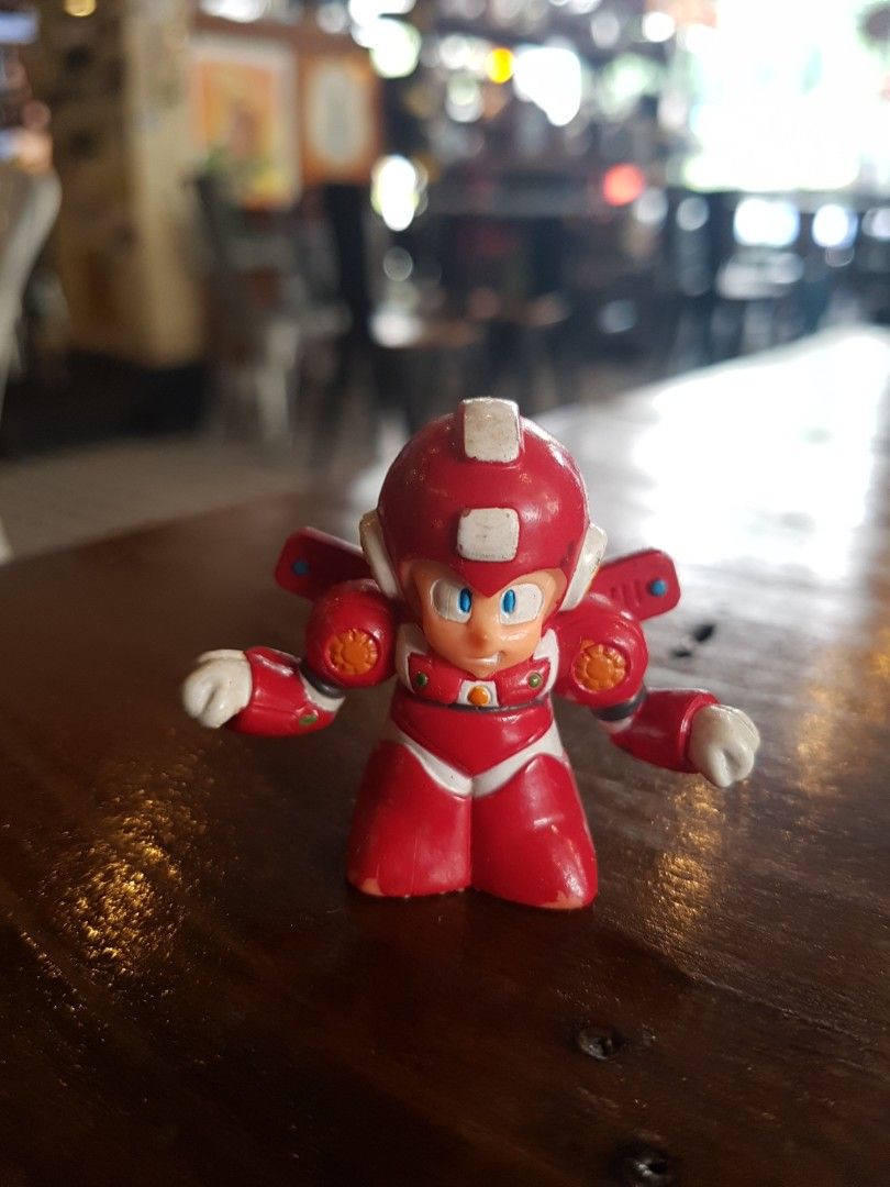 Vintage Capcom Red Mega Man Figurine, Hobbies & Toys, Memorabilia ...