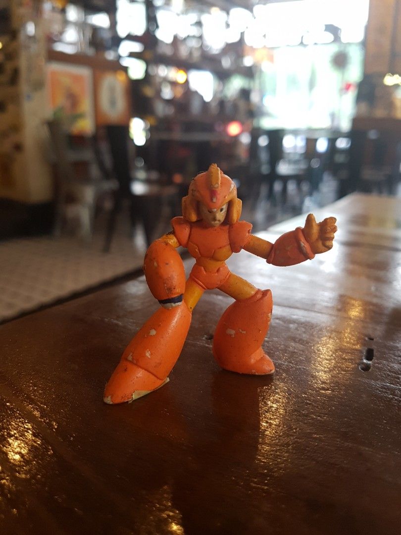 Vintage Orange Mega Man Figurine, Hobbies & Toys, Memorabilia ...