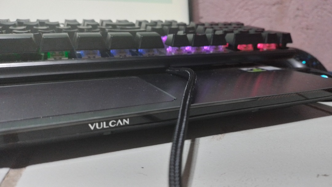 "Vulcan Laptop | Intel Core i7-8750H | GTX 1050 Ti | Rare Model with ...