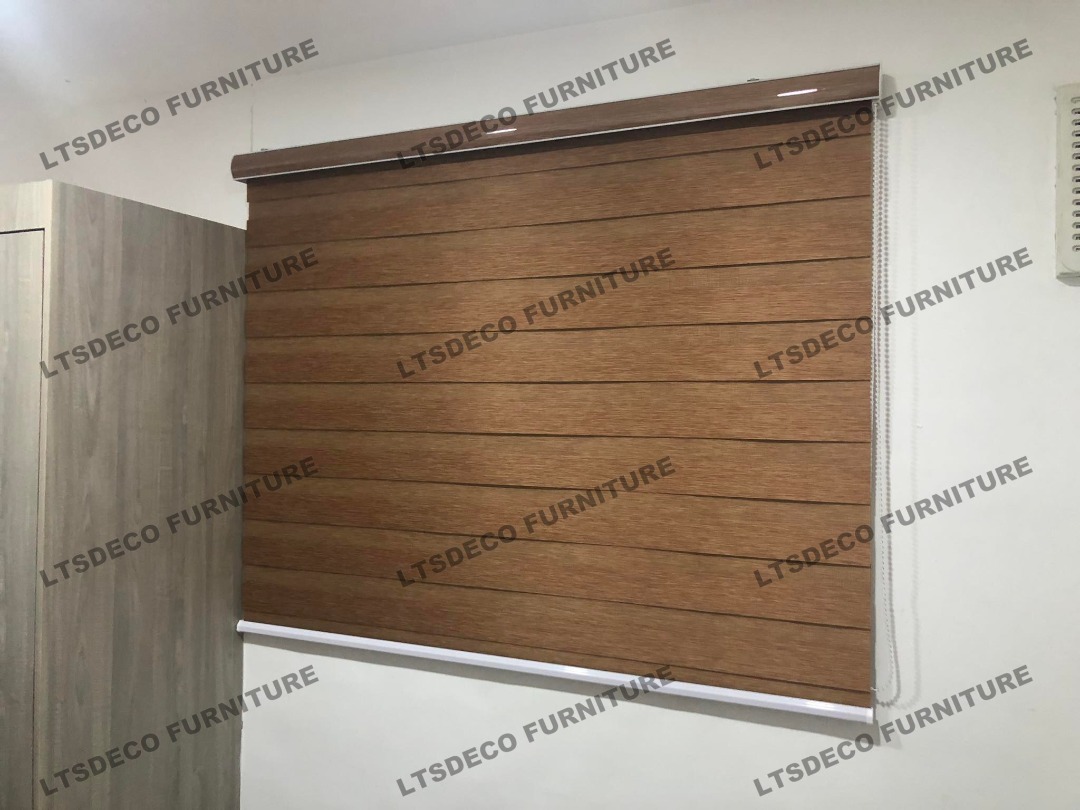 WINDOW BLINDS OFFICE PARTITION, Furniture & Home Living, Office ...