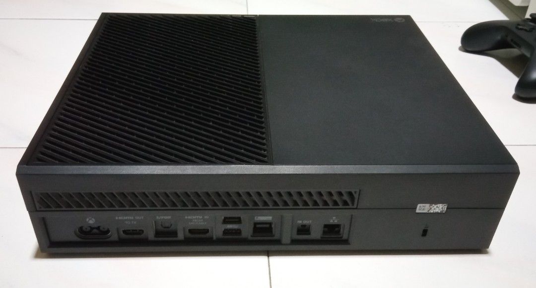 Xbox One (First Gen), Video Gaming, Video Game Consoles, Xbox on Carousell