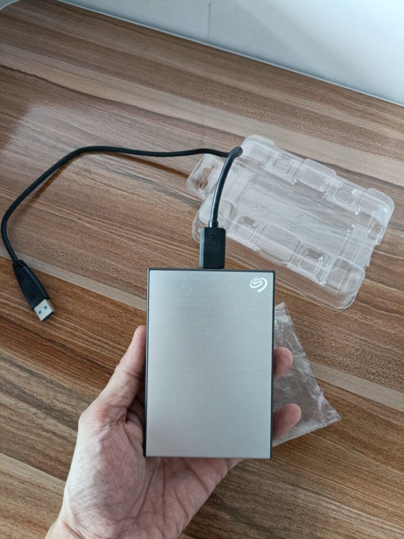 2 TB SEAGATE HARDDISK, Computers & Tech, Parts & Accessories, Hard Disks & Thumbdrives on Carousell