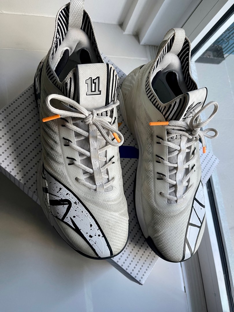 Anta Basketball Shoes, Men's Fashion, Footwear, Sneakers on Carousell